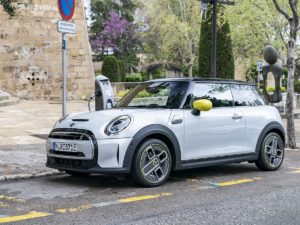 2024 MINI Cooper: A Trim Comparison
