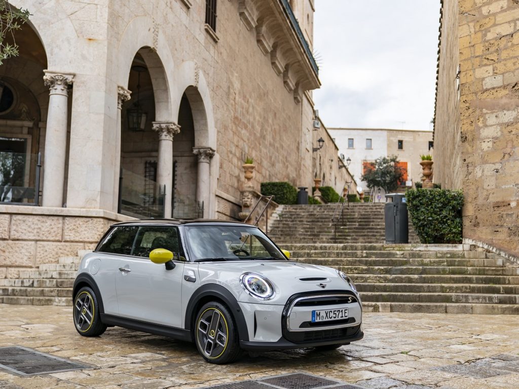 2024 MINI Cooper: A Trim Comparison