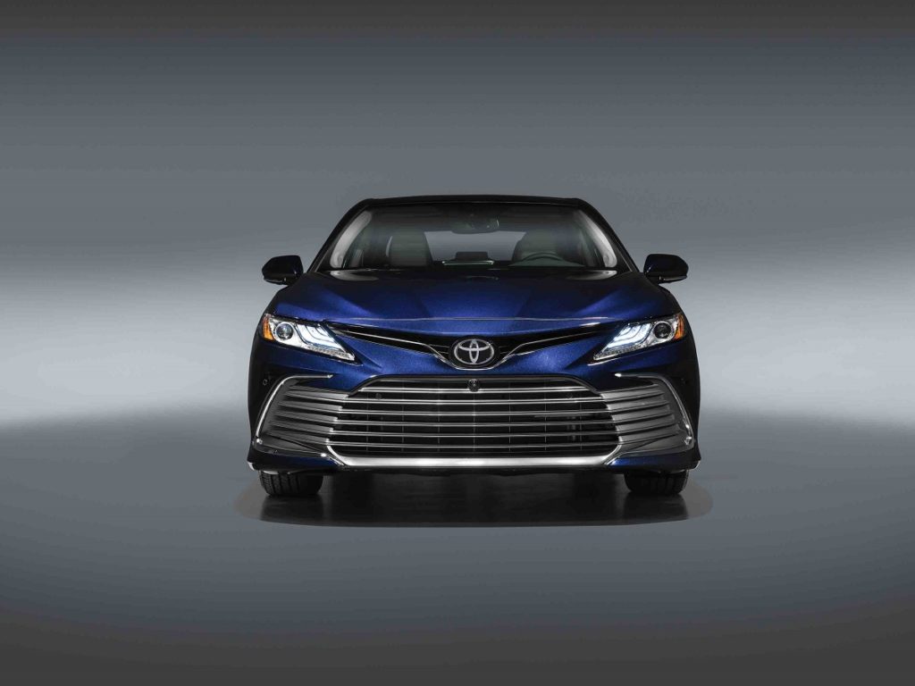2022 Toyota Camry: A Trim Comparison