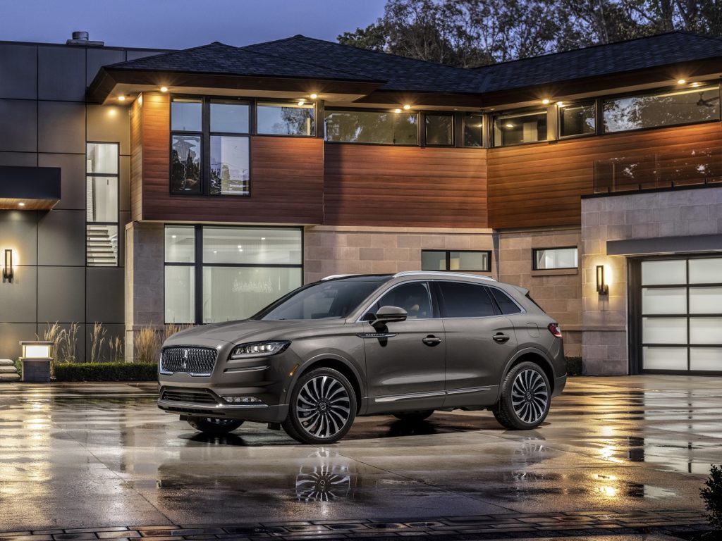 Every 2023 Mid-Size Luxury SUV Ranked from Best to Worst